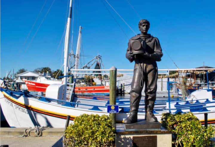 Spacious Historic Sponge Docks Boat & Rv Parking - Anclote Key Preserve State Park, Tarpon Springs
