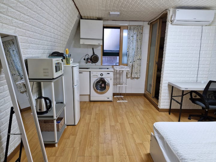 낙성대역3분거리 역세권숙소 401 - Seoul