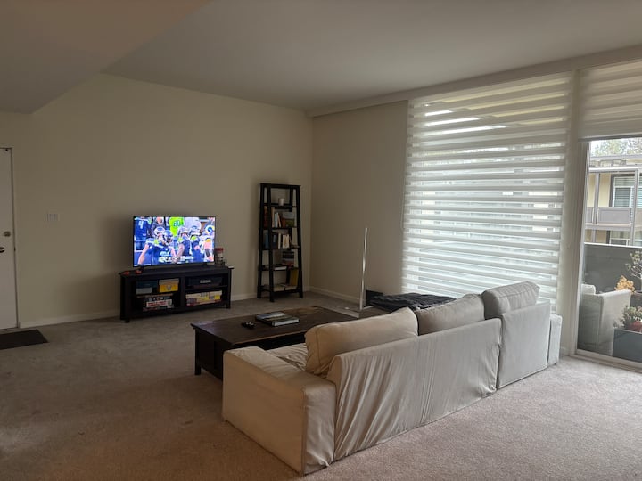 Spacious Apartment Near Super Bowl & Stanford - Atherton, CA
