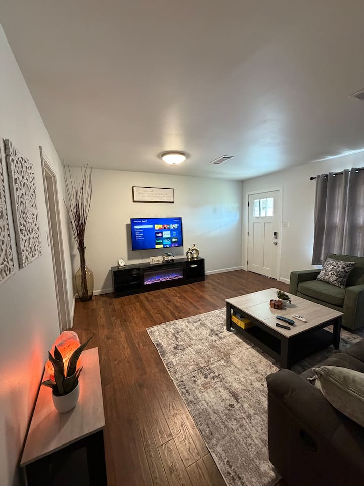 The Crew House 2br 1ba Near Refineries - Nederland