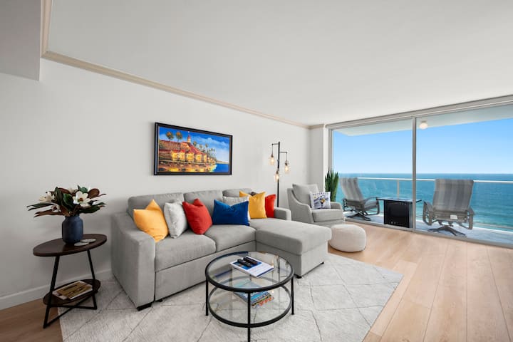 Coronado Beach Front Condo - Coronado, CA