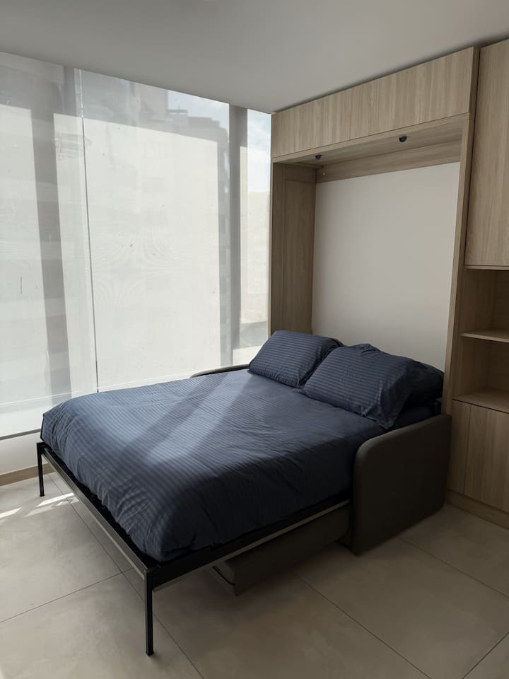 Studio Apartment In La Carolina | 400 Mbps Wifi - Quito