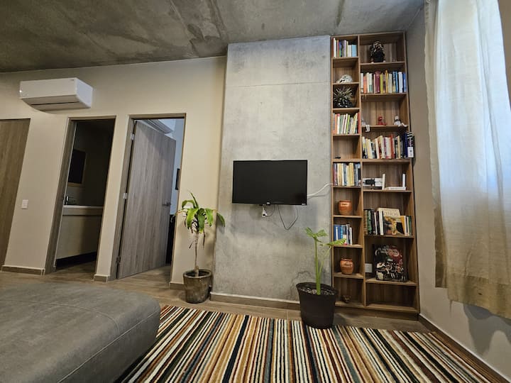 Departamento Cerca De Todo En Monterrey. - Monterrey