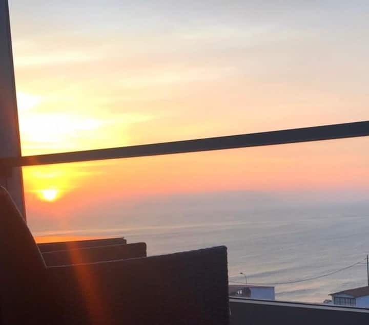 Apartamento Con Vista Al Mar A Un Paso De Barranco - Peru