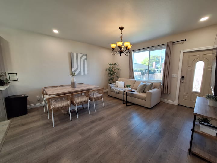 Jane's Home (Te) | Cozy 3b1b Home W Hvac + Parking - Fremont, CA
