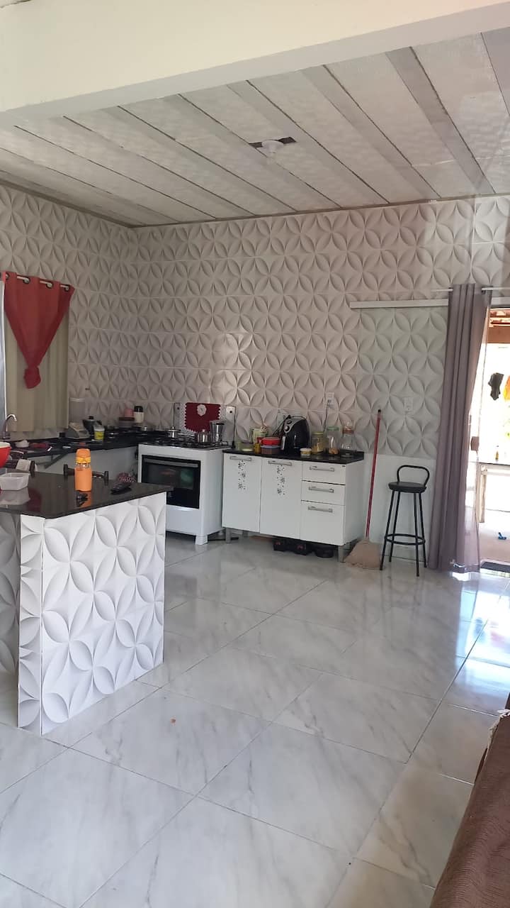 Casa Americana Bem Localizada - Prado