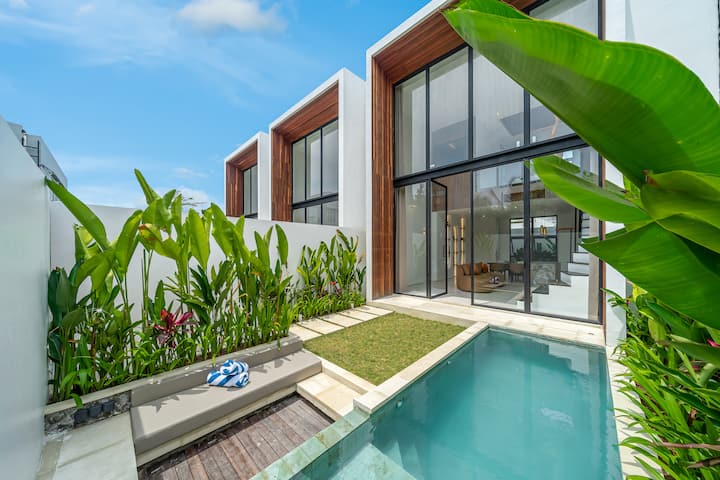 Fire Villa | Romantic Pool 1br Near Berawa Beach - Canggu