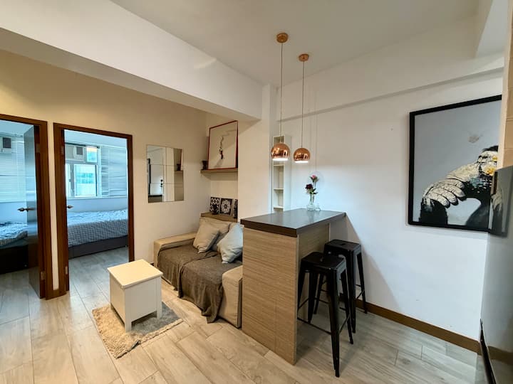 Chic Urban Retreat:modern 2bedroom Haven In Cwb - Wan Chai