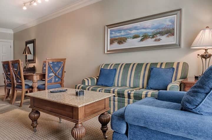 Spacious 3bd/2ba Deluxe At Emerald Grande - Destin, FL