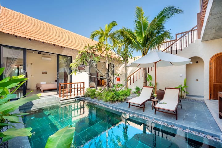 Serene Retreat 4brs W/ Pool - 6' To An Bang Beach - 會安市