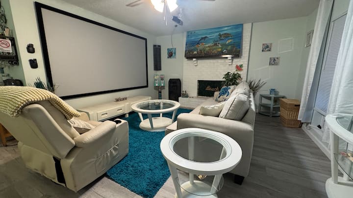 1br 1ba Huge Fenced In Yard 6 Mins From Beach! - Ocean Springs, MS