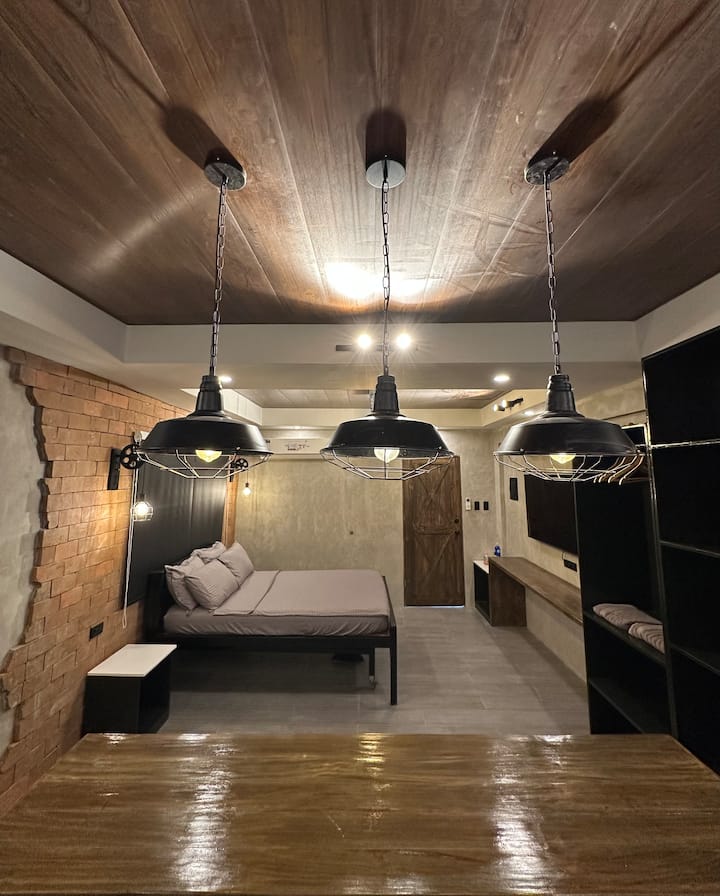 Rustic Studio Room - Harmony Homes - Oton