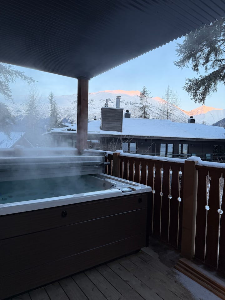 Closest House To The Mountain In Girdwood - Alyeska, AK