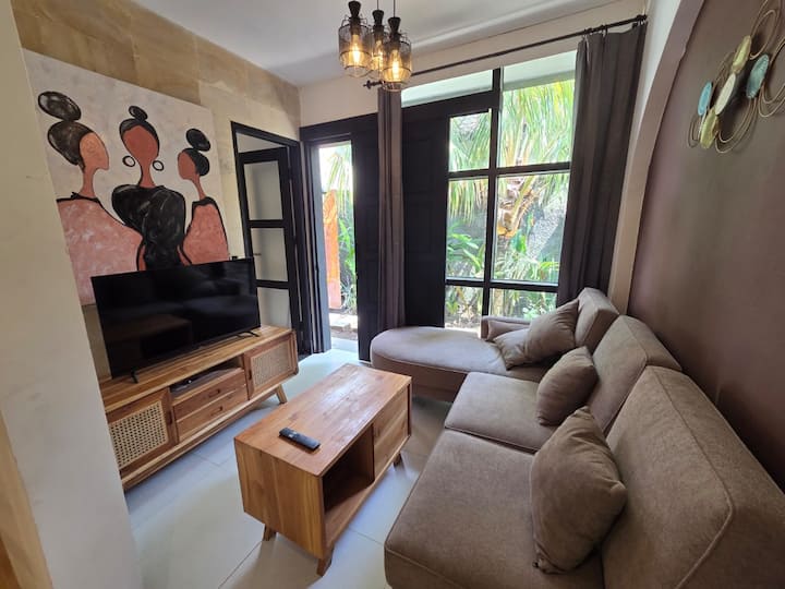 Almero Suite House - Ubud