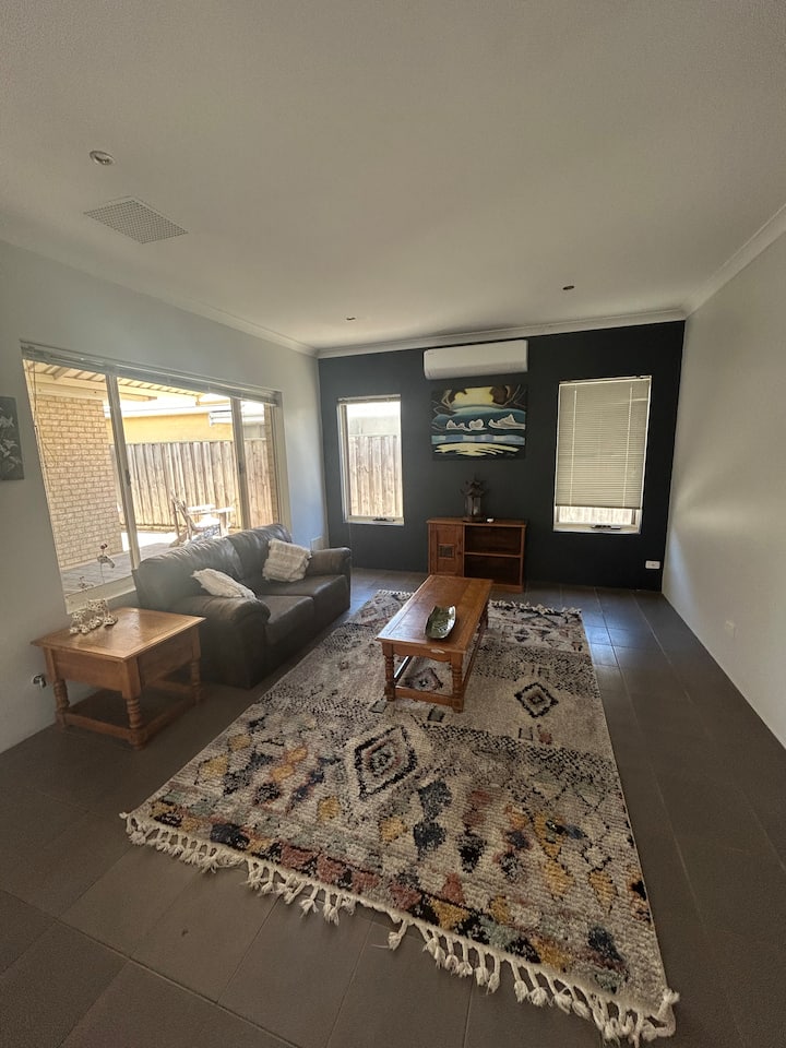 Beachside House - Yanchep