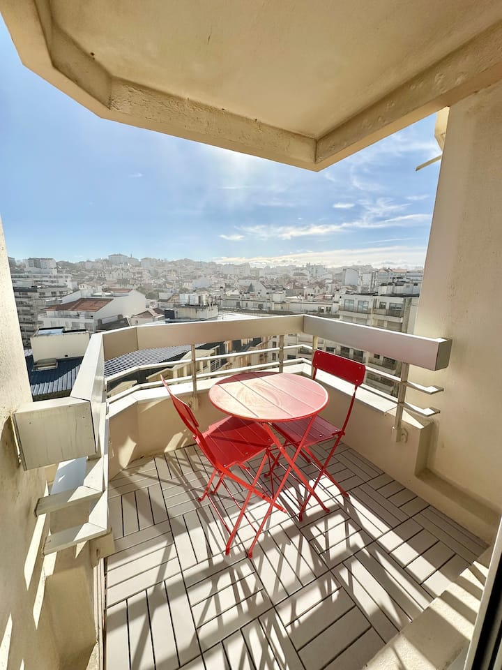 City-center Studio • Balcony • Beach Access • Pool - Biarritz