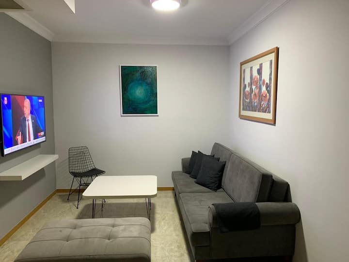 Central 2br In Taksim W Pool, Parking&balcony ! - Estambul