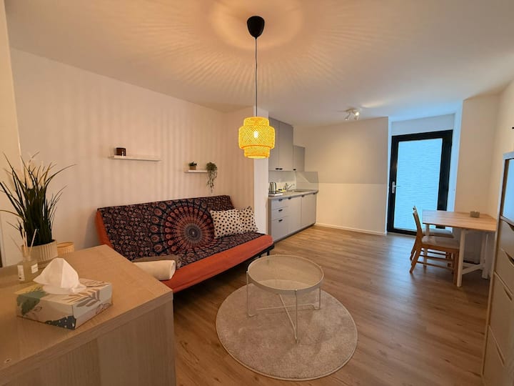 Modernes Apartment Mit Bester Verkehrsanbindung - Brandenburg an der Havel