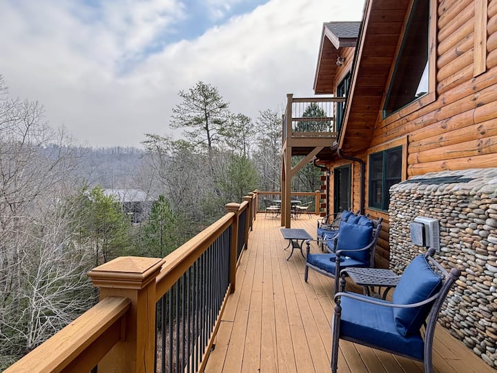 Starry Nights - In Rumbling Bald - Lake Lure - Lake Lure, NC