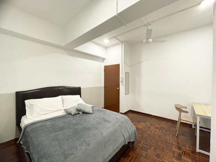 6 Co-living Home - Medium Room 1 (Female Unit) - Malaysia