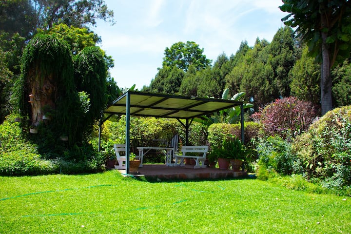 Mudiwa's Retreat | Solar & Borehole | 4br | Wifi - Harare