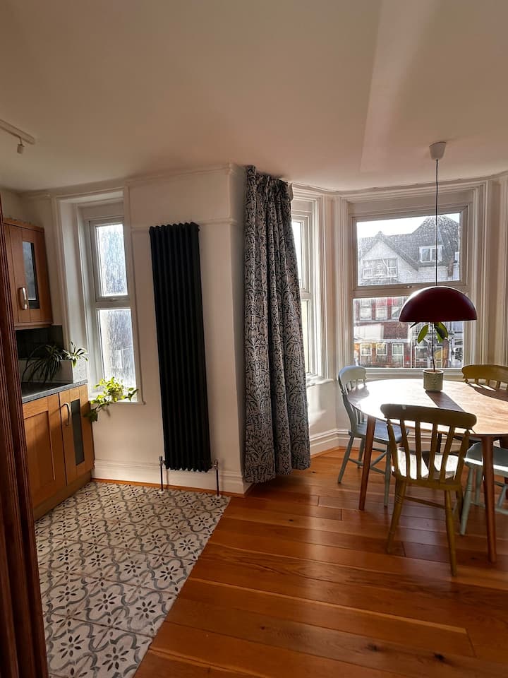 Cupcake Apartment Folkestone Central - 포크스톤