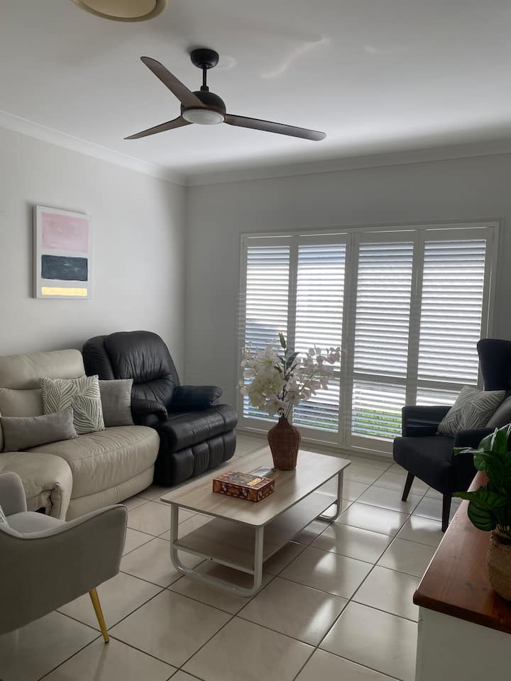 The Echidna - Redcliffe