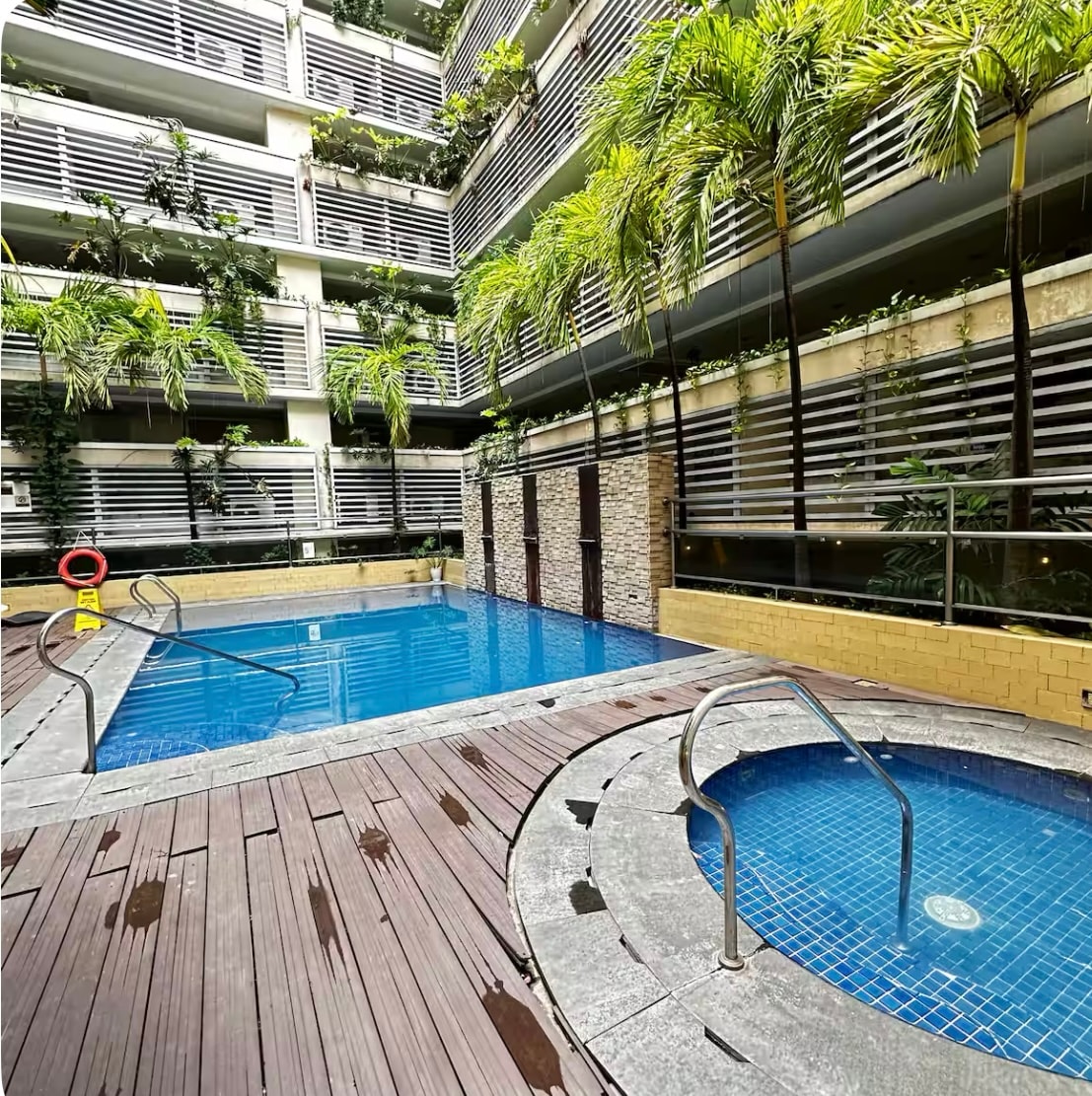 Relaxing Suite across NAIA 3 - Houses for Rent in Pasay, Metro Manila ...