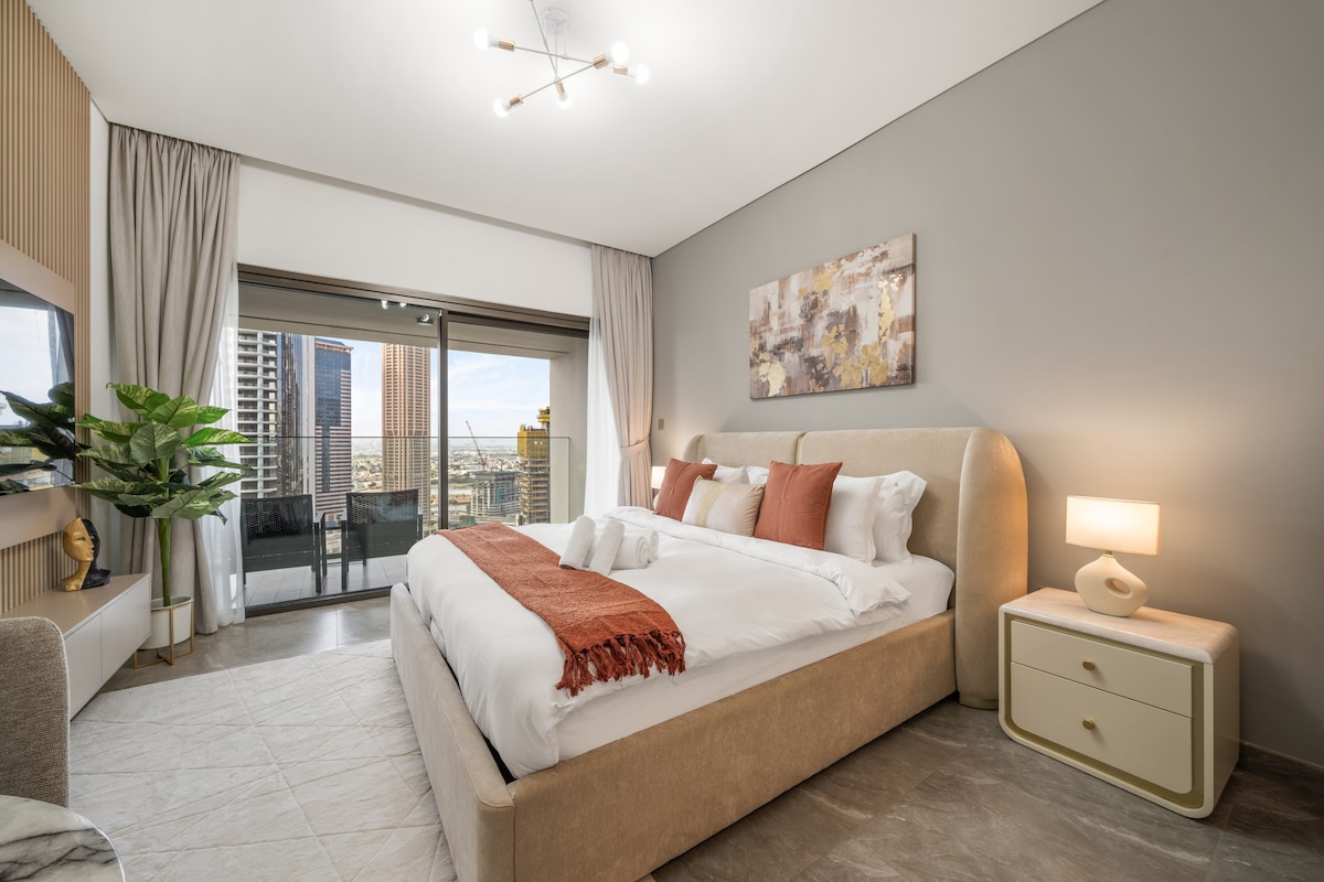 Stylish Studio | Panoramic Canal Views | Floor 26 - Flats for Rent in ...