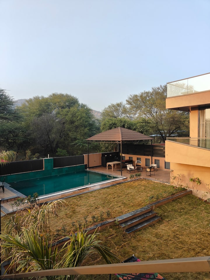 Villa Green Edge 4bhk Duplex With Pool - Jaipur