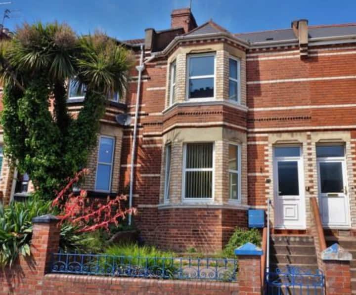 Three Bed House In Exeter - Exeter