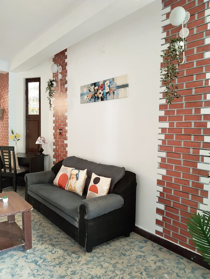 Heritage 2.5bhk | 1.2 Km To Whitetown - Puducherry