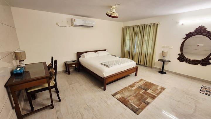 Beach Villa By Sunny Smiles | Standard 1bhk Home - 芒格洛爾