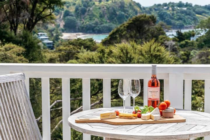 The Lookout - Waiheke Island