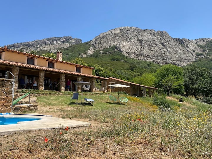 Casa Rural Completa 4 * Para 8 A 12 Personas - Logrosán