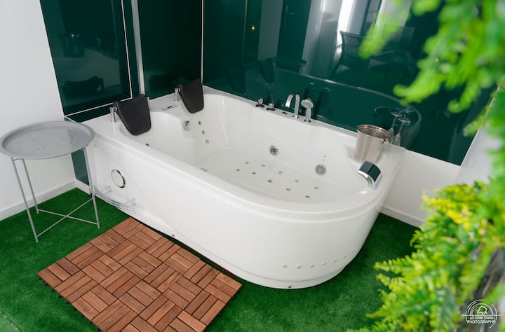 Loveroom Le Loft & Garden Spa - Nancy