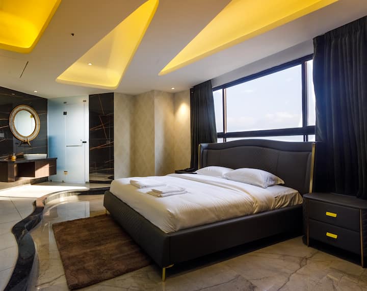 Skyfit 2 Bedroom Apartment Suite 3 - Kathmandu