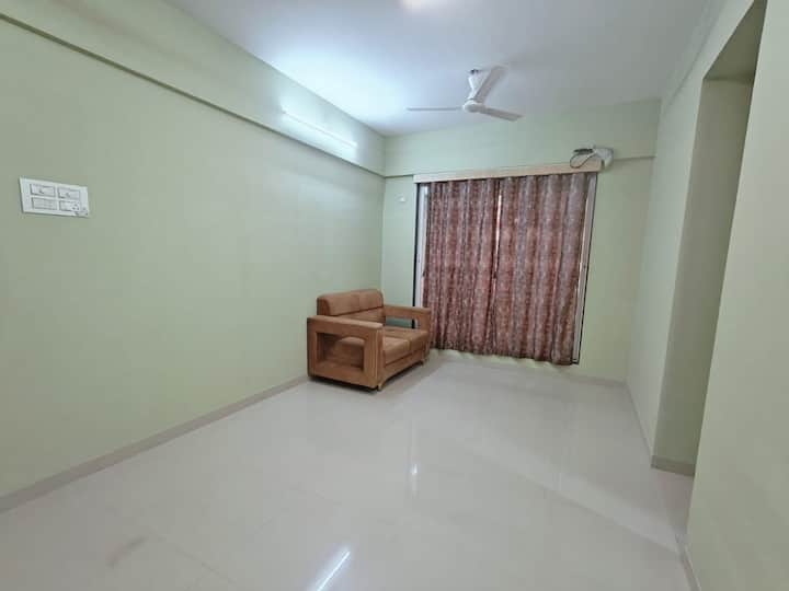 1 Bhk In Hiranandani Estate Thane - Thane