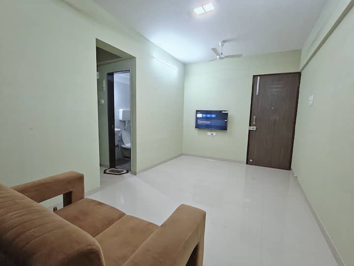 1 Bhk In Hiranandani Estate Thane - Thane