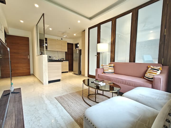 Modern & Premium 1bhk Near Bkc | Pool + Gym - Mumbai