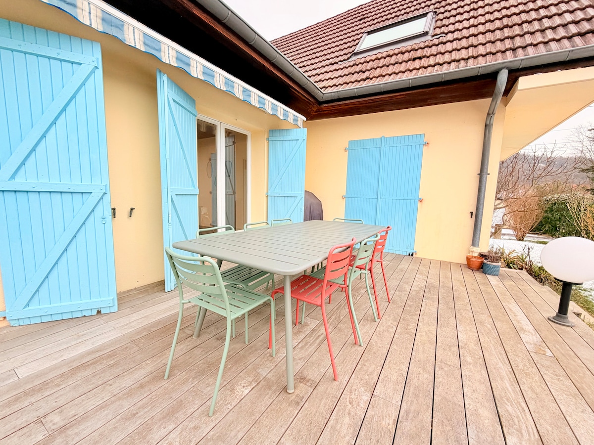 Large house 8 pers | Private pool & Parking - Houses for Rent in ...