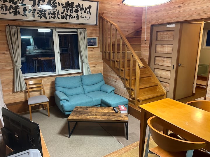 Moiwa Cozy Loft Cabin With Tatami Room - Niseko