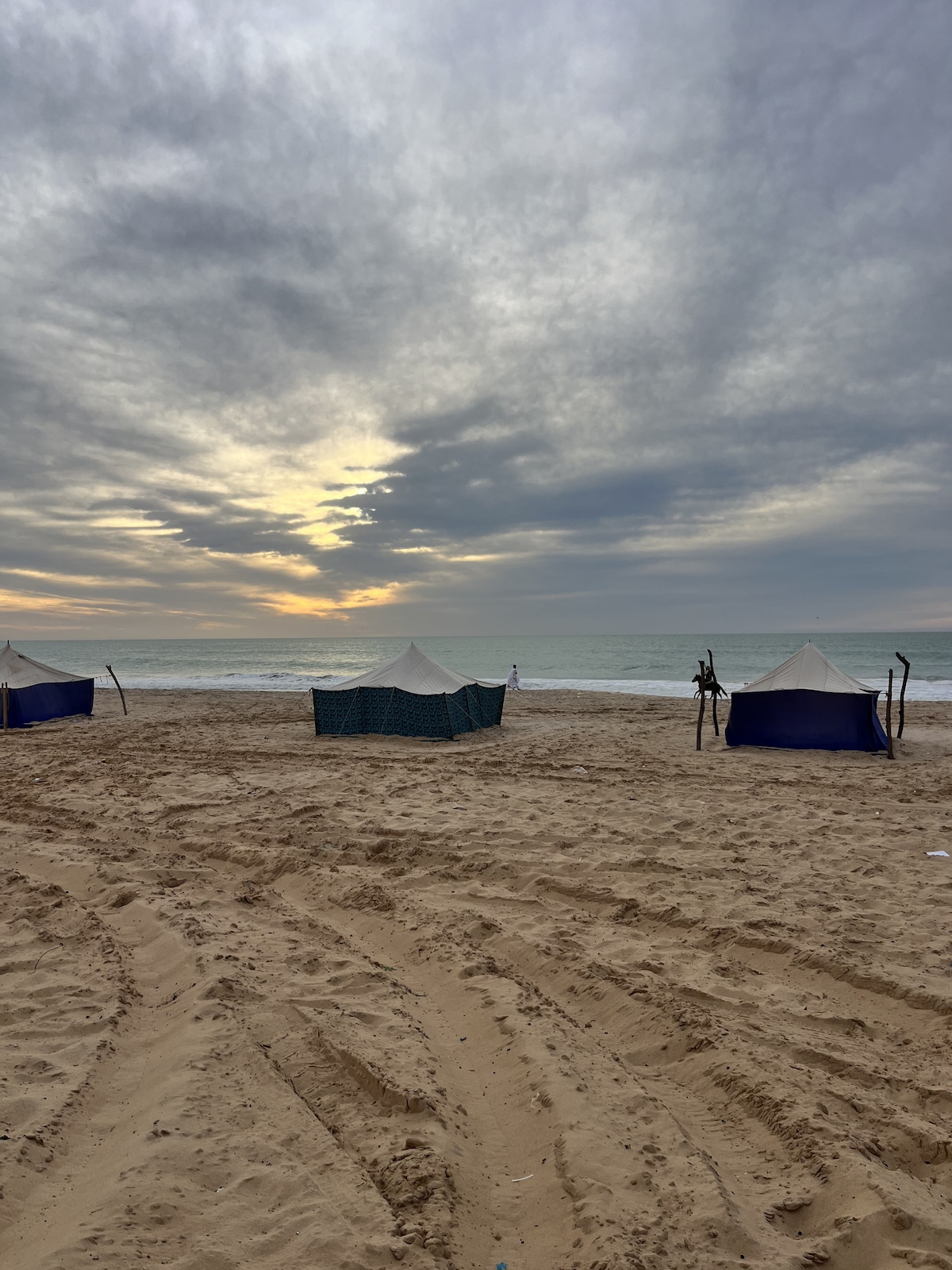Nuits authentiques sur la plage - Chez Mohamed - Tentes à louer à ...