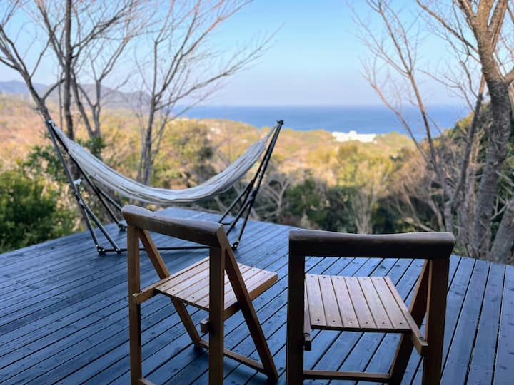 【2026.4 Debut】白浜の丘に立ち、海を俯瞰する贅沢。1日1組、大人のプライベートリトリート - Shimoda