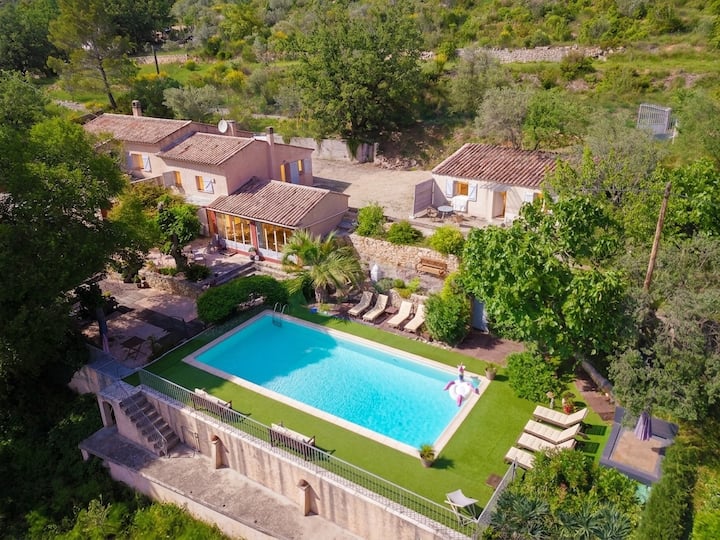 Maison Sur Colline Avec Piscine & Dépendance - Draguignan