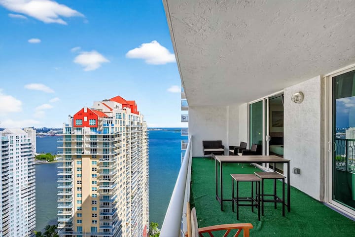 Brickell 2bed Conversion Free Pool Hottub - Miami, FL