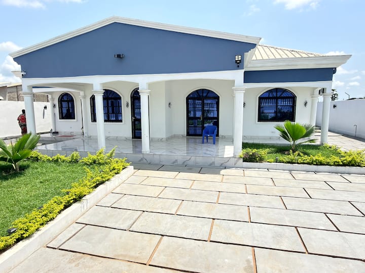 Villa Jaybella Très Spacieuse Et Propre - Republic of the Congo