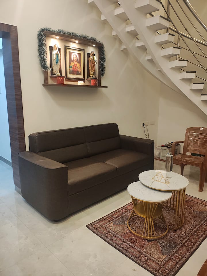 Grace - Cozy Home With 2 Ac Bedrooms For Families - Erode