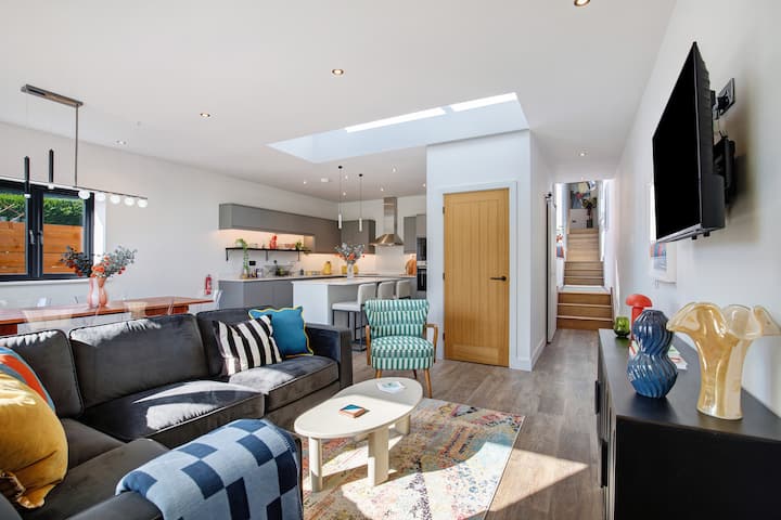 Hidden Architectural Gem Near Wivenhoe Quay - Colchester