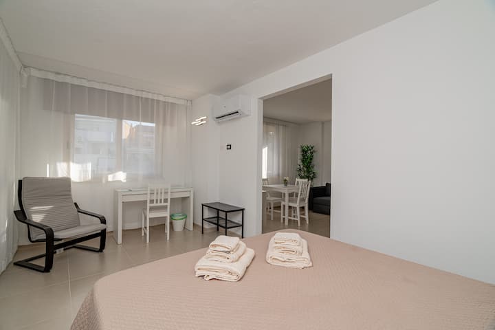 Le Mura Puniche 15 Private Apartment, Olbia Center - Olbia